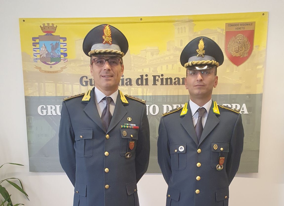 Cambio della guardia... di Finanza a S. Vito. Arriva il maggiore ...