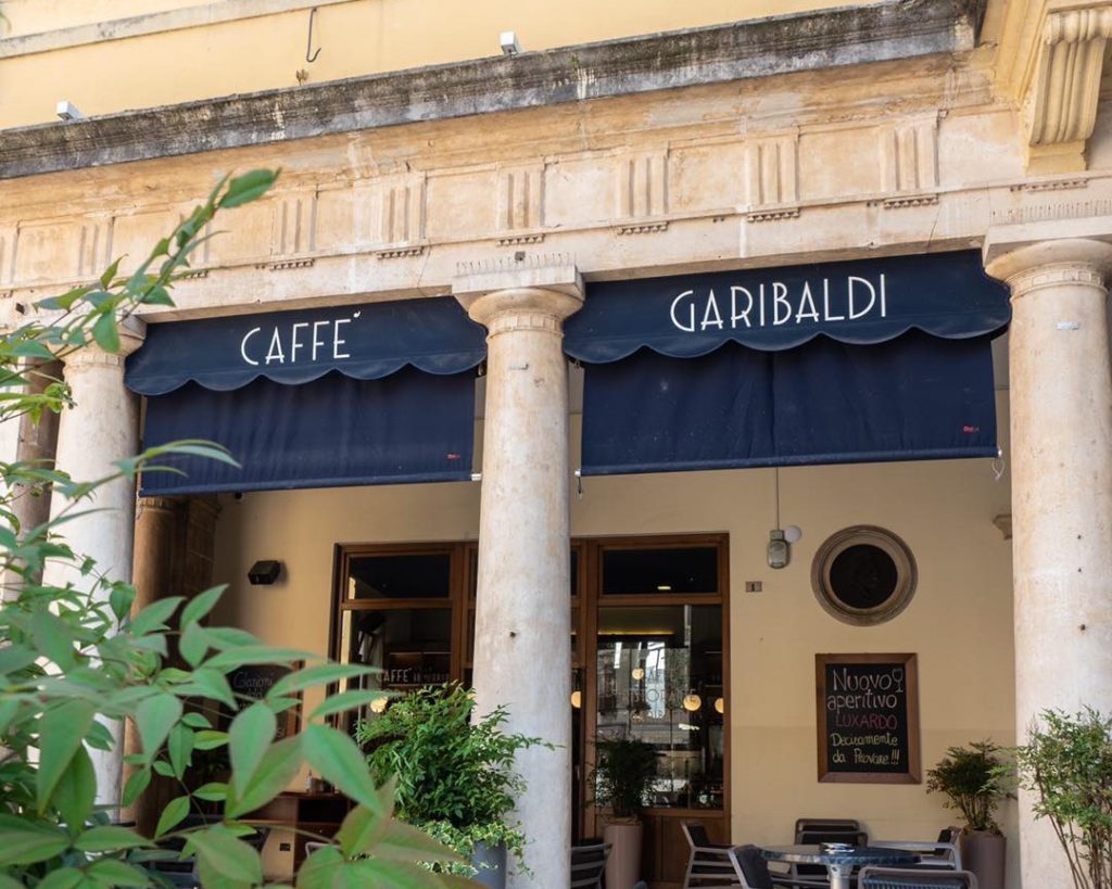 Il Caffè Garibaldi "va al bando" con 175 anni di storia alle spalle e ...