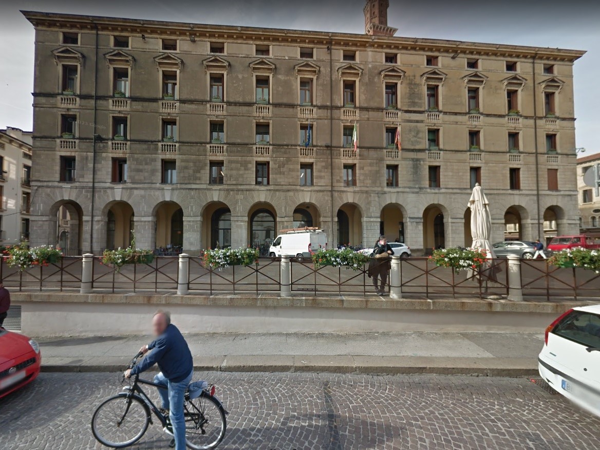 Fiamme Gialle di nuovo in Comune: a setaccio i documenti su alcuni ...