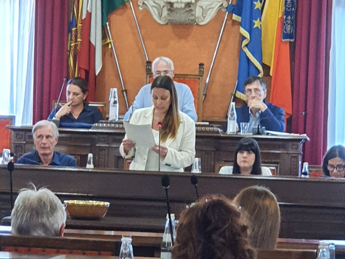 Insediato il nuovo consiglio comunale: l'ex sindaco Orsi eletto ...