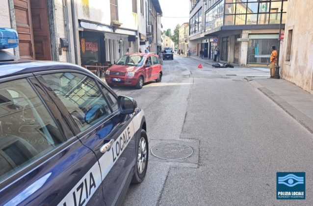 Urto moto-auto in via Dante: un ventenne in ospedale - L'Eco Vicentino